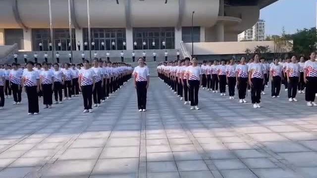 全民健身日,巾帼迎亚运!祝杭州2022亚运会圆满成功!富阳欢迎您