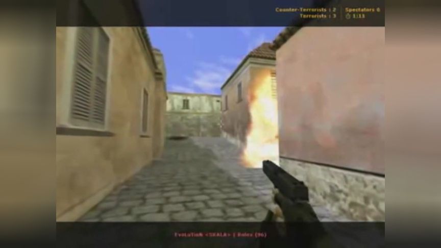 CS反恐精英中两颗炸弹到底能不能碰一起?