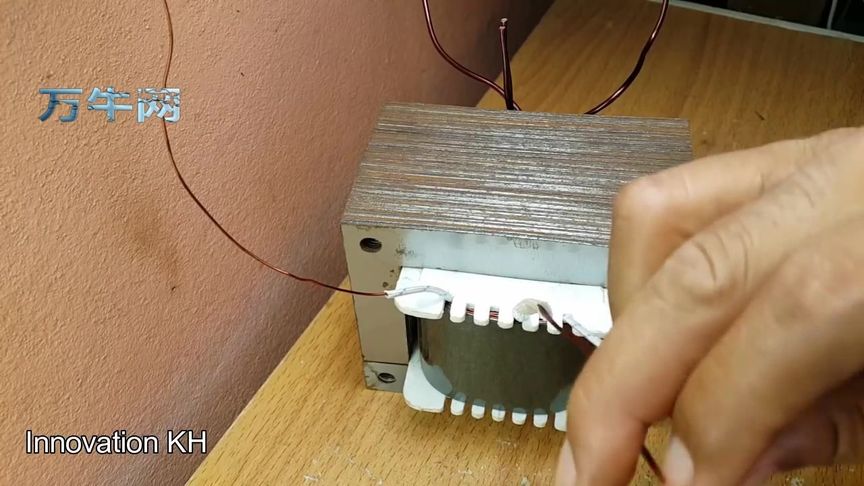 如何计算逆变器12V至220V 500W变压器的匝数和电压