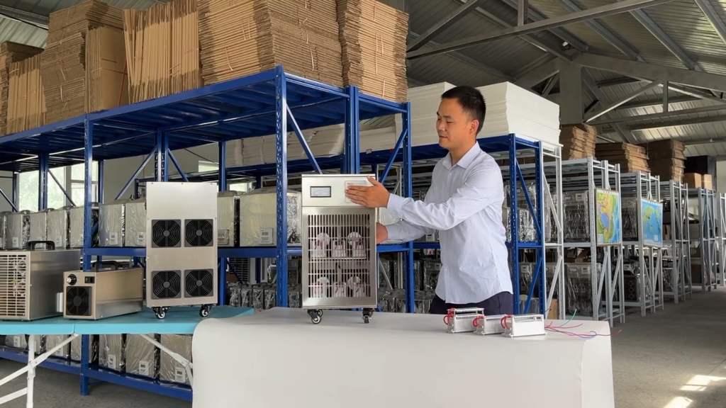 移动式臭氧发生器大空间消毒杀菌除异味除甲醛