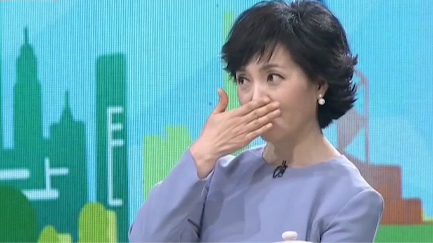 举报违法吸烟:拨打12320,或拍照上传到“无烟北京”公众号