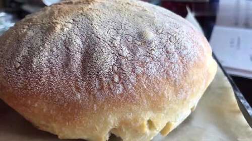 一口咬下酥脆外皮!夏巴塔面包的绝美气孔与柔软内心大揭秘