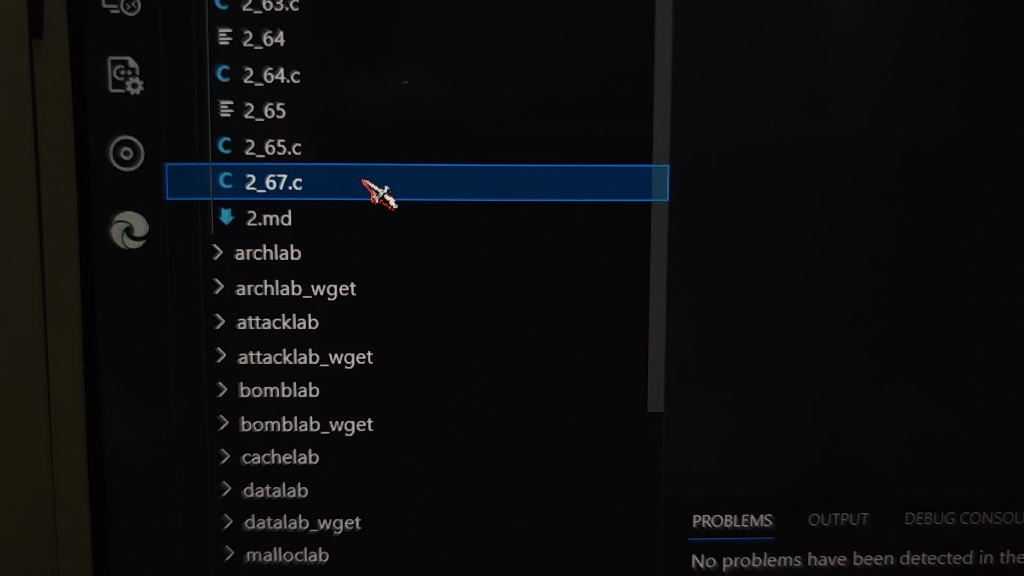 VSCode神奇命名导致.c错误识别成.cpp的bug