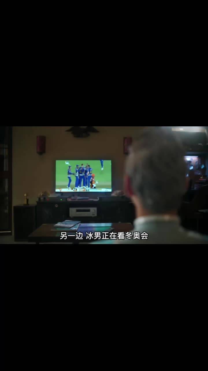 超级英雄被疫情隔离,想方设法出去拯救世界