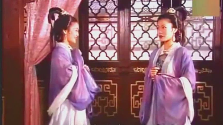 两个美女长得一模一样,爹娘都无法分辨出她的真假