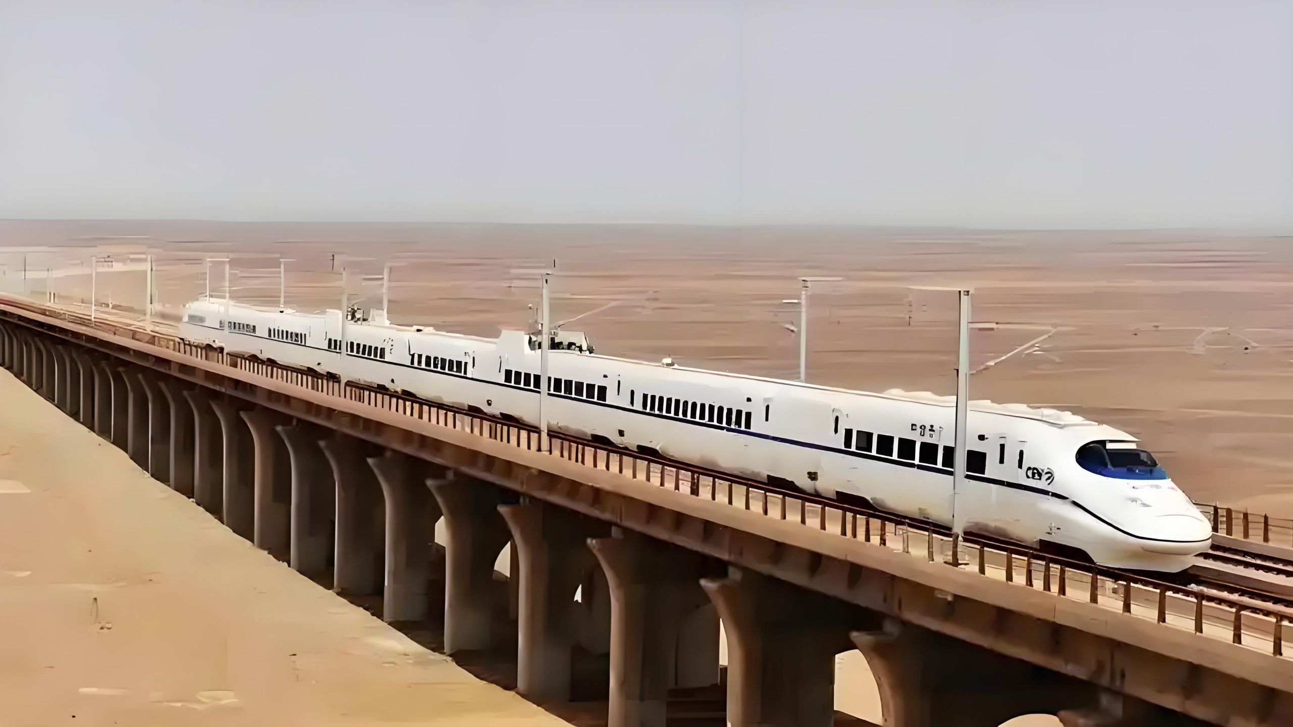 中国复兴号高铁正式开进沙特 沙特土豪首次体验中国高铁 不料上车后...