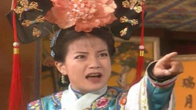 《还珠格格》第一部和第三部的小燕子,哪个更爱永琪?来看答案吧