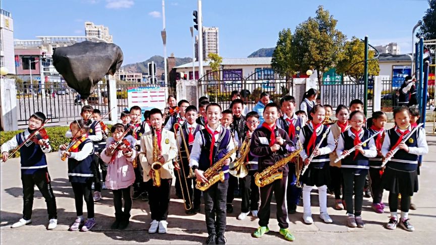 四川会理城关二小社团成果展示,你认为开展这样的活动怎么样?