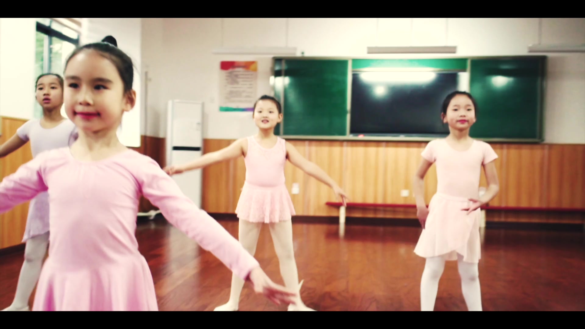 成都墨池书院小学社团宣传片