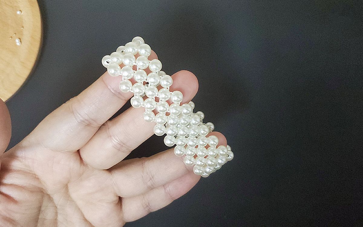 串珍珠宽边手链,也可以做成戒指