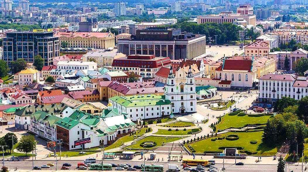 白俄罗斯和俄罗斯,只有一字之别,“白”这个字,是.