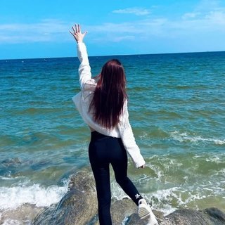 橙子爱上汽水 