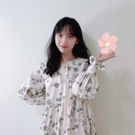 lml小龙女老师 