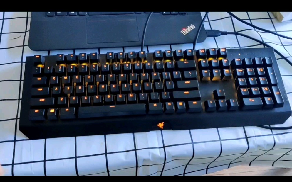 【机械键盘维修实录】雷蛇键盘串键怎么办?看我如何修复它。