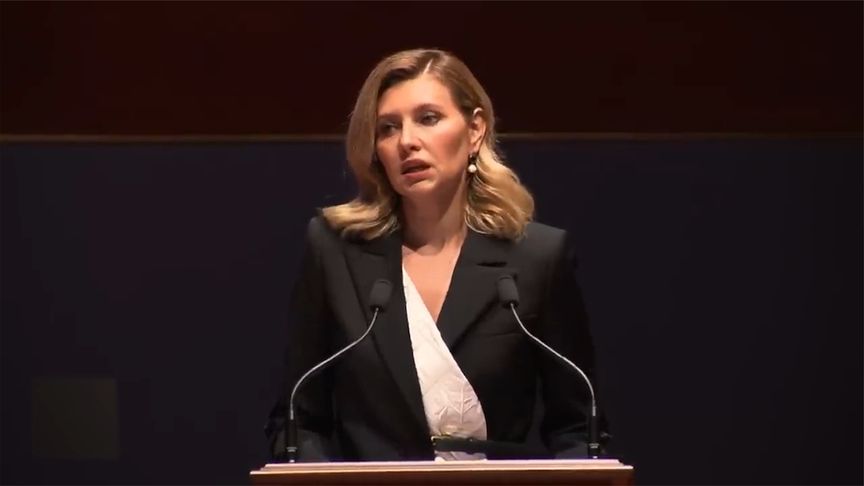 乌总统夫人在美国国会演讲时要武器:俄罗斯在杀人时,美国在救人