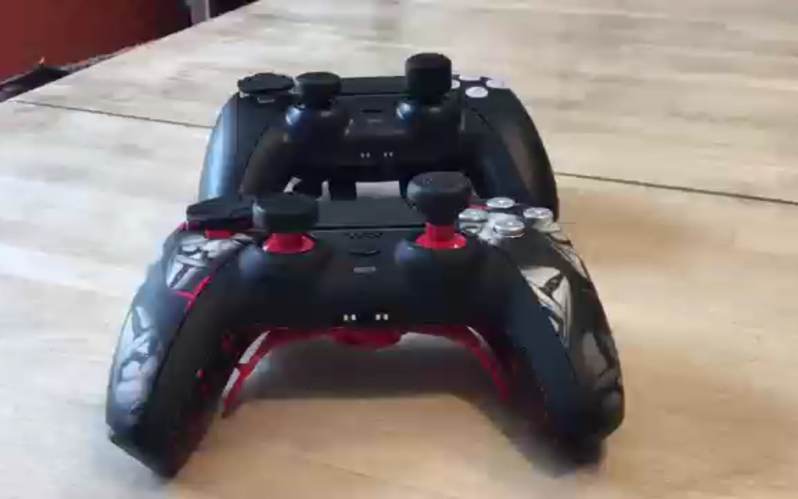 【游戏手柄专题】AIM controller 跟EVZEN controller 对比外语字幕