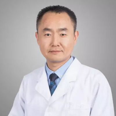 皮肤科医生李云峰 