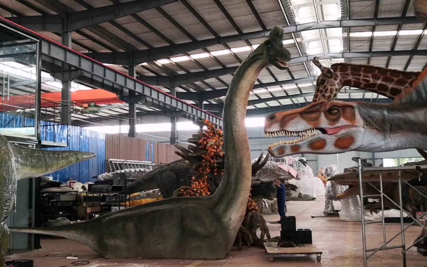 放在水里的腕龙上身