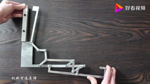 这个机制设计的非常棒,学机械的一看就懂!