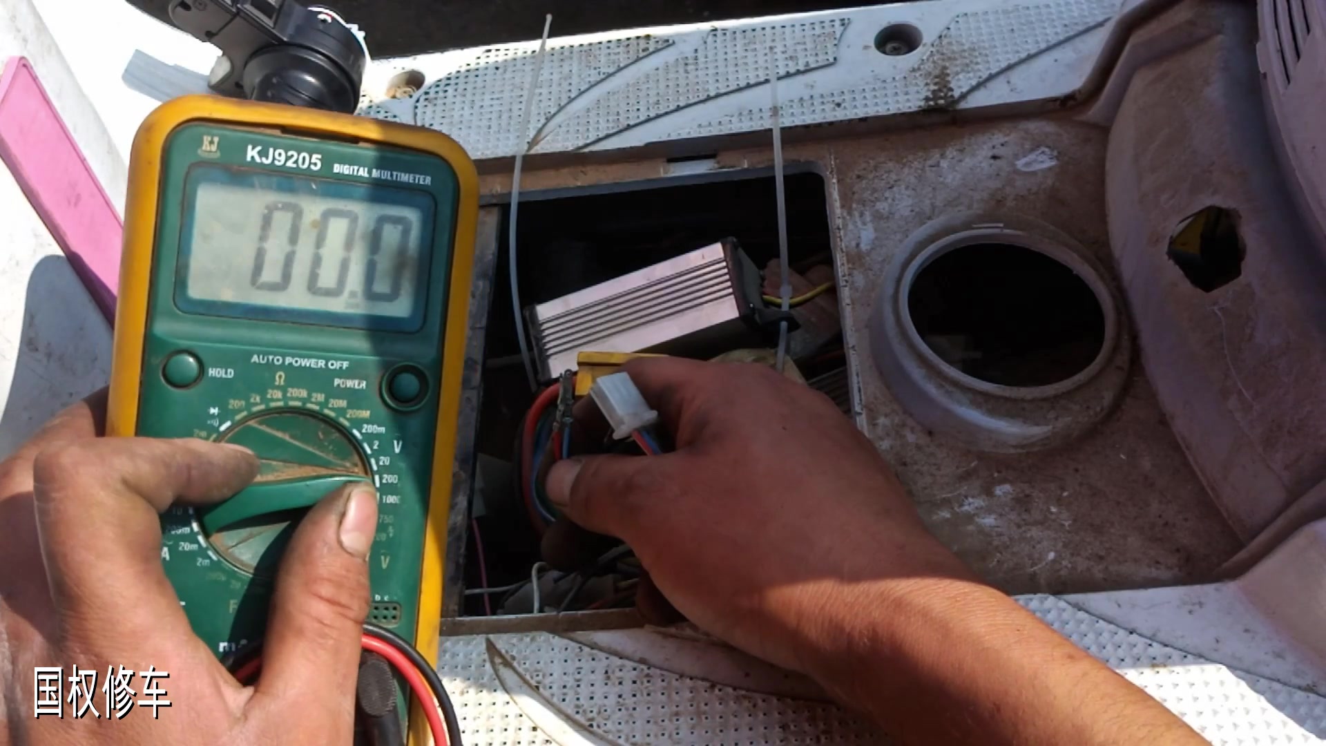 电动车不会走;你知道是哪里的故障吗?检查这4个地方就可轻松修理