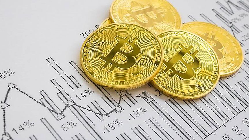 从2万美元跌到4000美元,比特币暴跌,凶手却是股市?