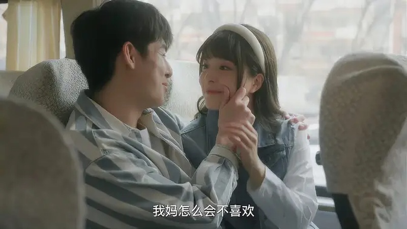 偏偏宠爱大结局:总裁爱上灰姑娘,陪她体验平民生活,场面齁甜!
