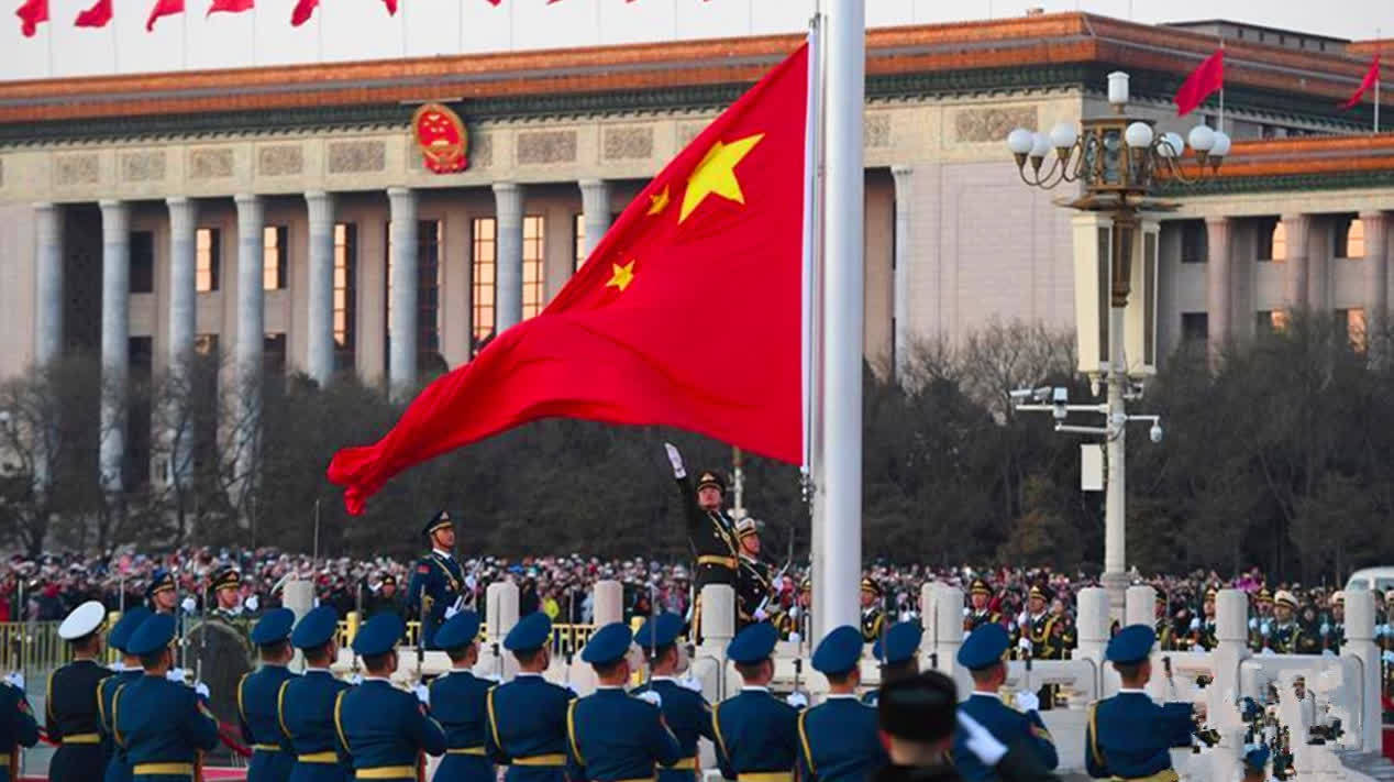 为什么天安门升国旗的时候,高度只升到28.3米就不升了呢?