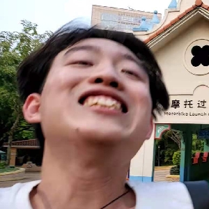 走过的一个靓仔 