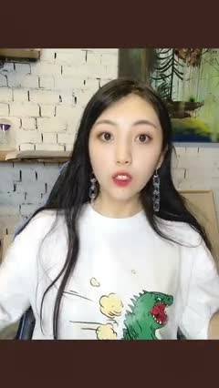动漫人物卷发画法,试试看吧!