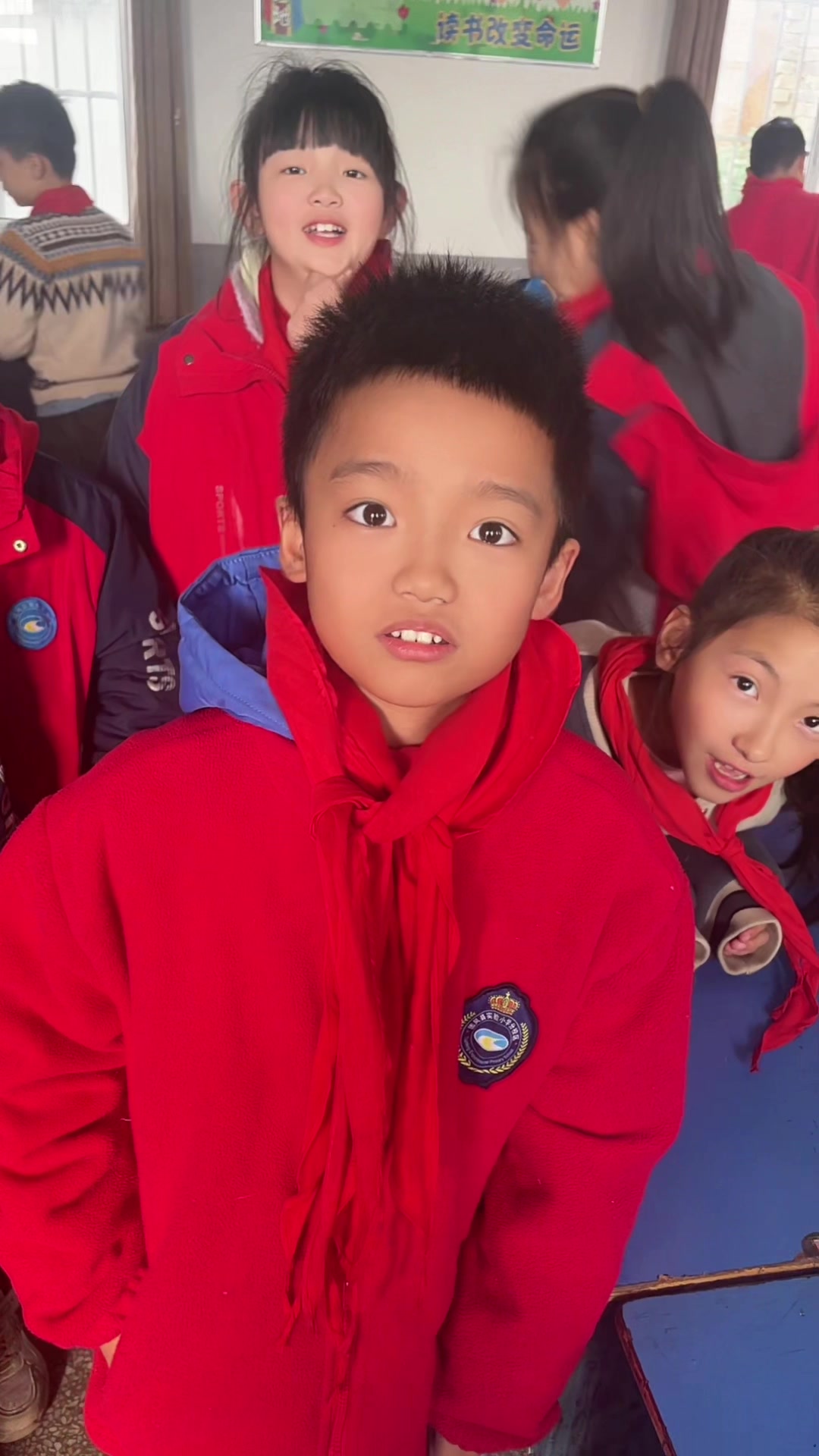 #班主任视角 #可爱的学生 #师生日常 下课后只要你不出教室就永远有...