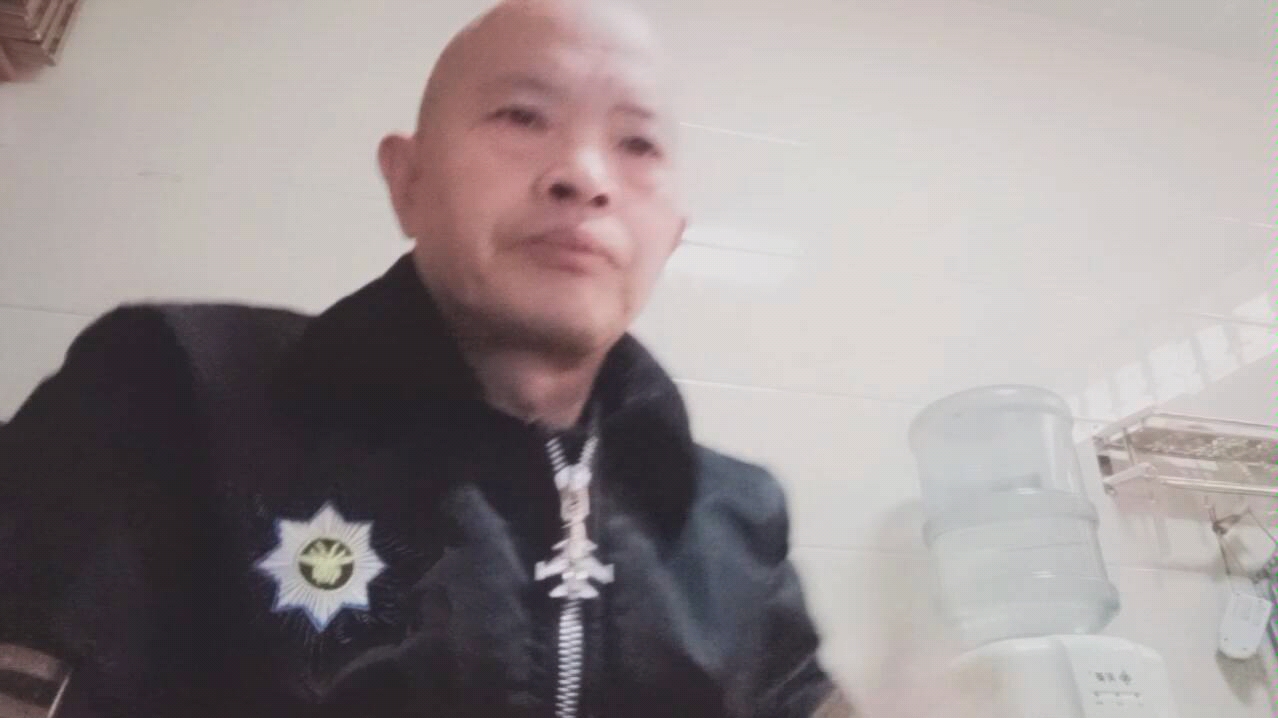 刀郎原声经典情歌《我是一只披着羊皮的狼》王伟凡配像