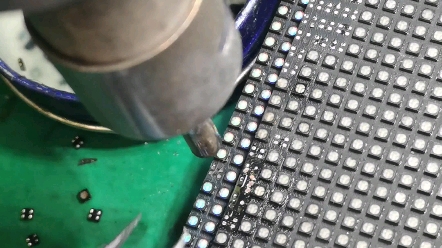 LED全彩屏幕维修