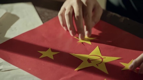 香山叶正红:曾联松拜访五角星位置,下幕眼前一亮,国旗雏形问世