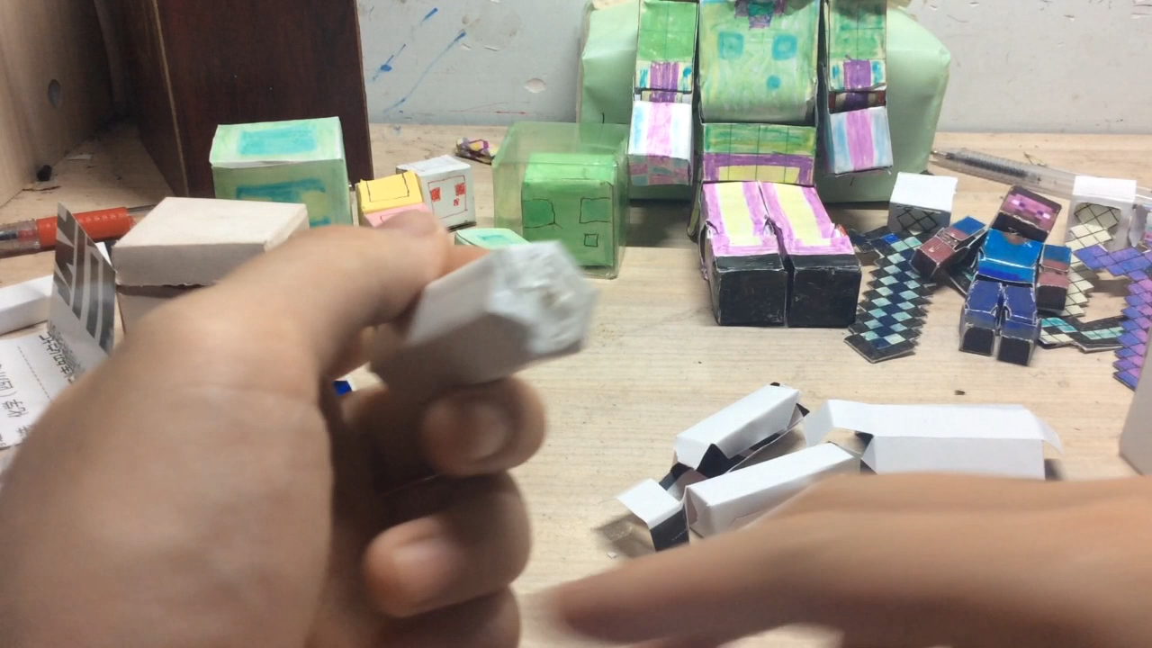 手工用纸制作我的世界蜘蛛(未上色)