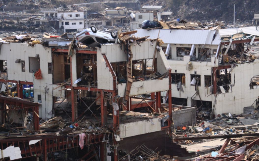 人类影像史上最夸张海啸视频:Onagawa Japan 2011/3/11