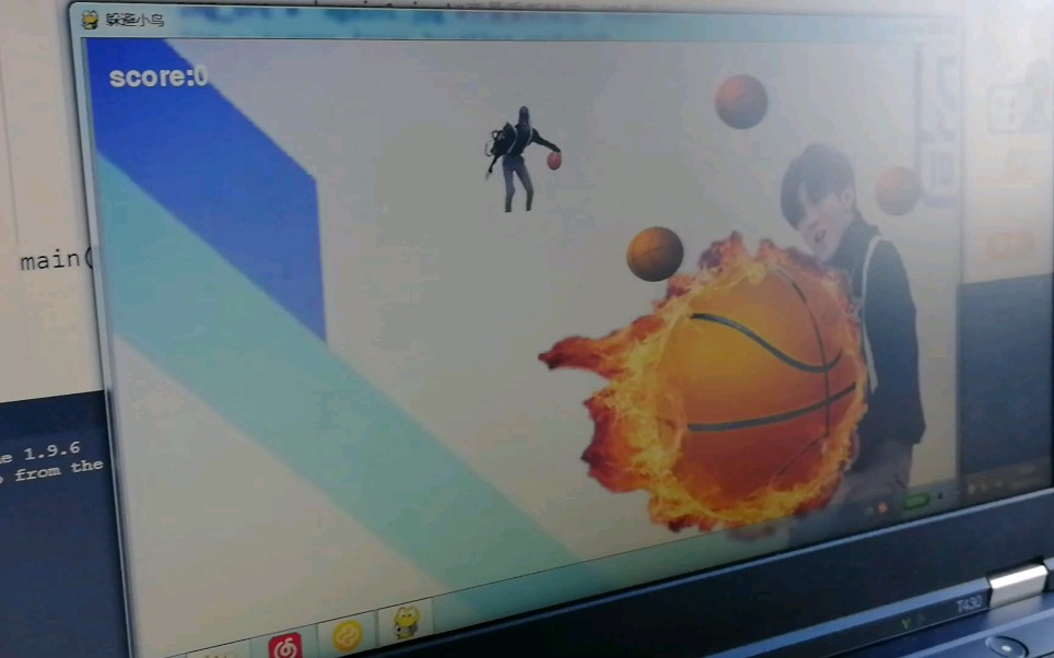 学生用pygame写的简单小游戏,cxk基尼太槑