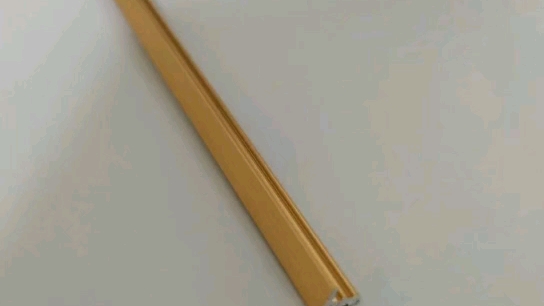 铝合金门板装饰线条