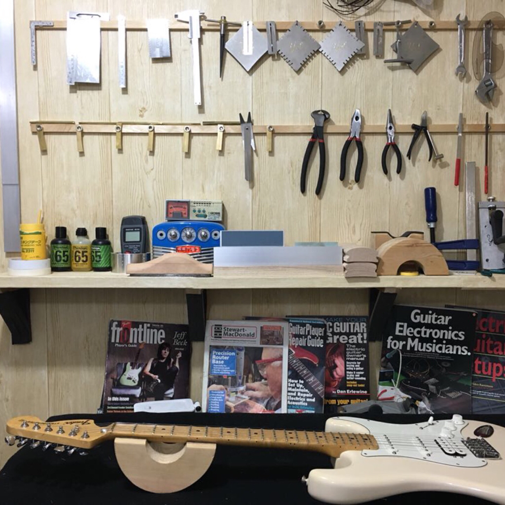 Lyc吉他维修工作室 