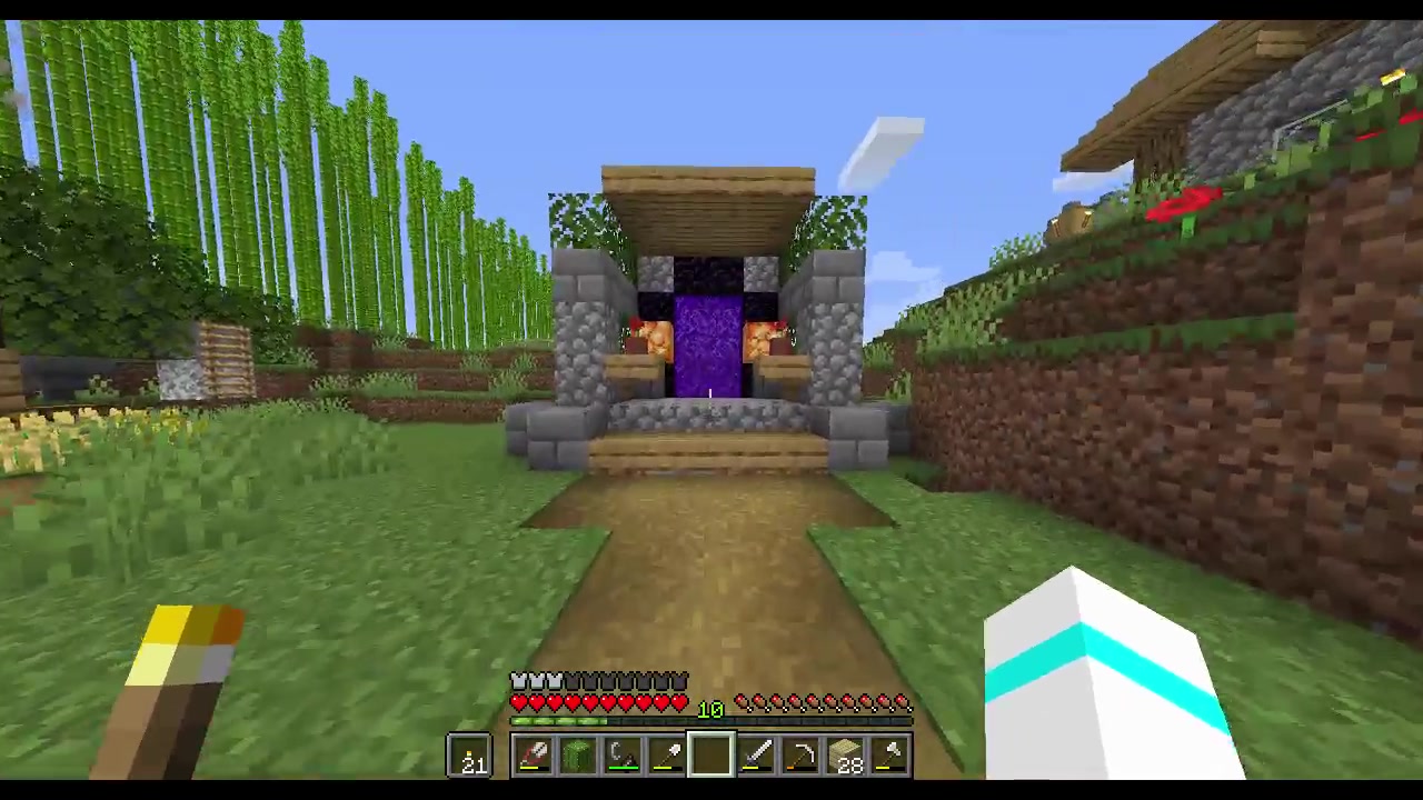 Minecraft 怎么把一个简单的地狱门改造成中世纪风格?-原味生存第一集