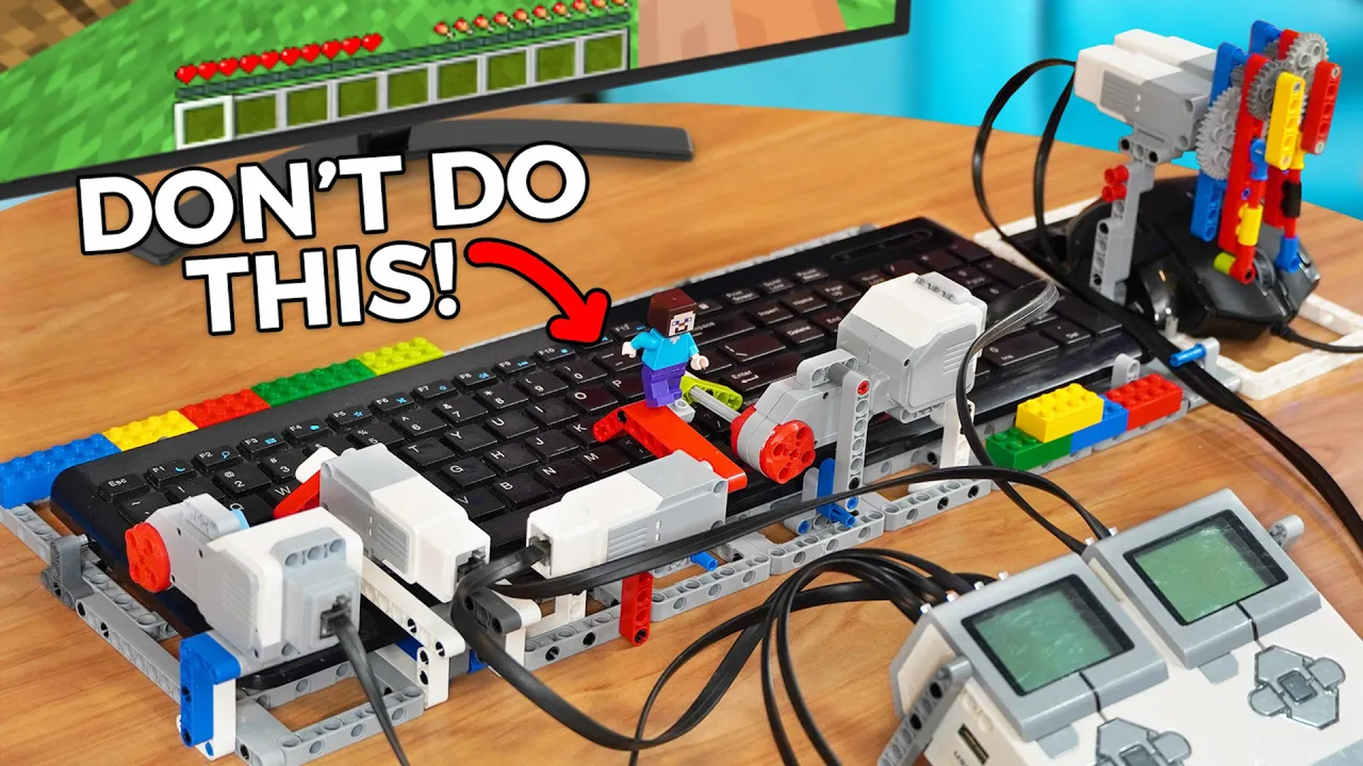 我造了个乐高机器人,用来在《我的世界》里作弊 - Brick Science