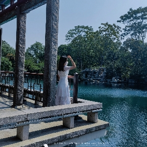 爱笑的柠檬cc 