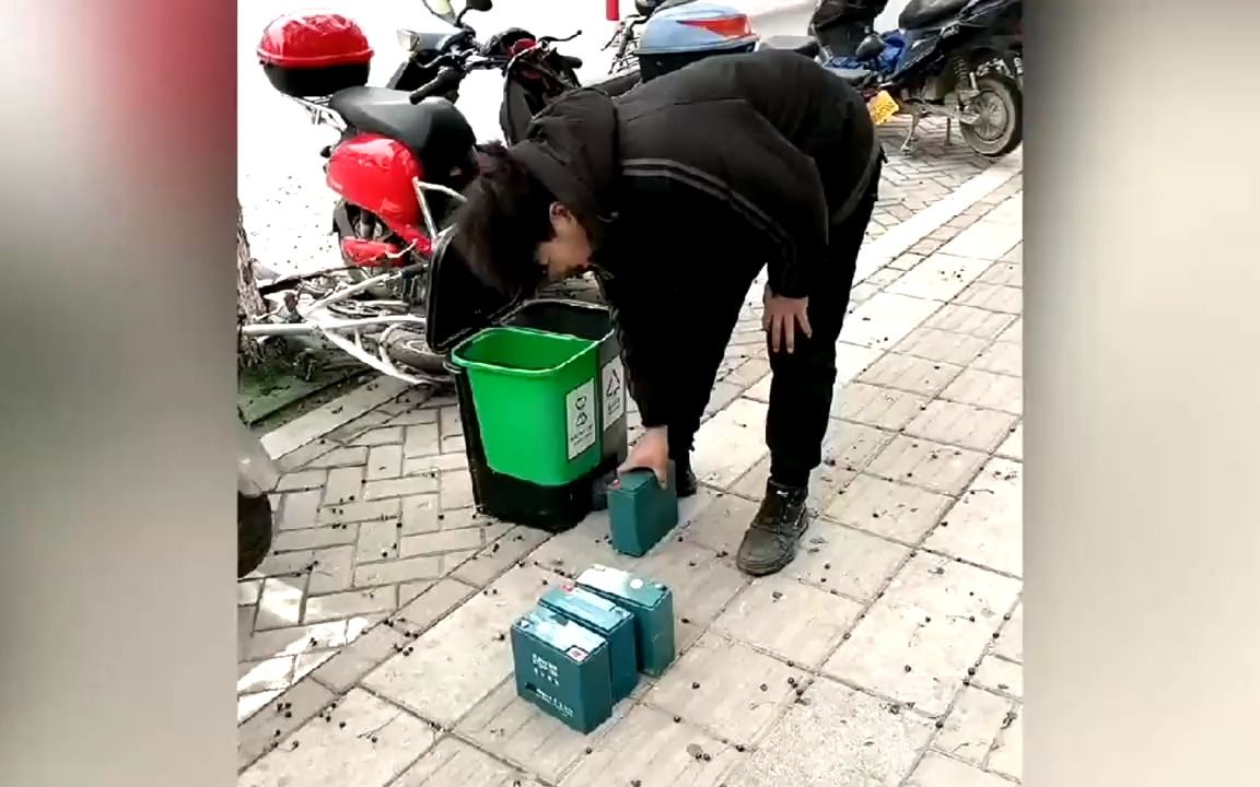 亏电跑不远的电动车电瓶千万别扔,是可以修复的。