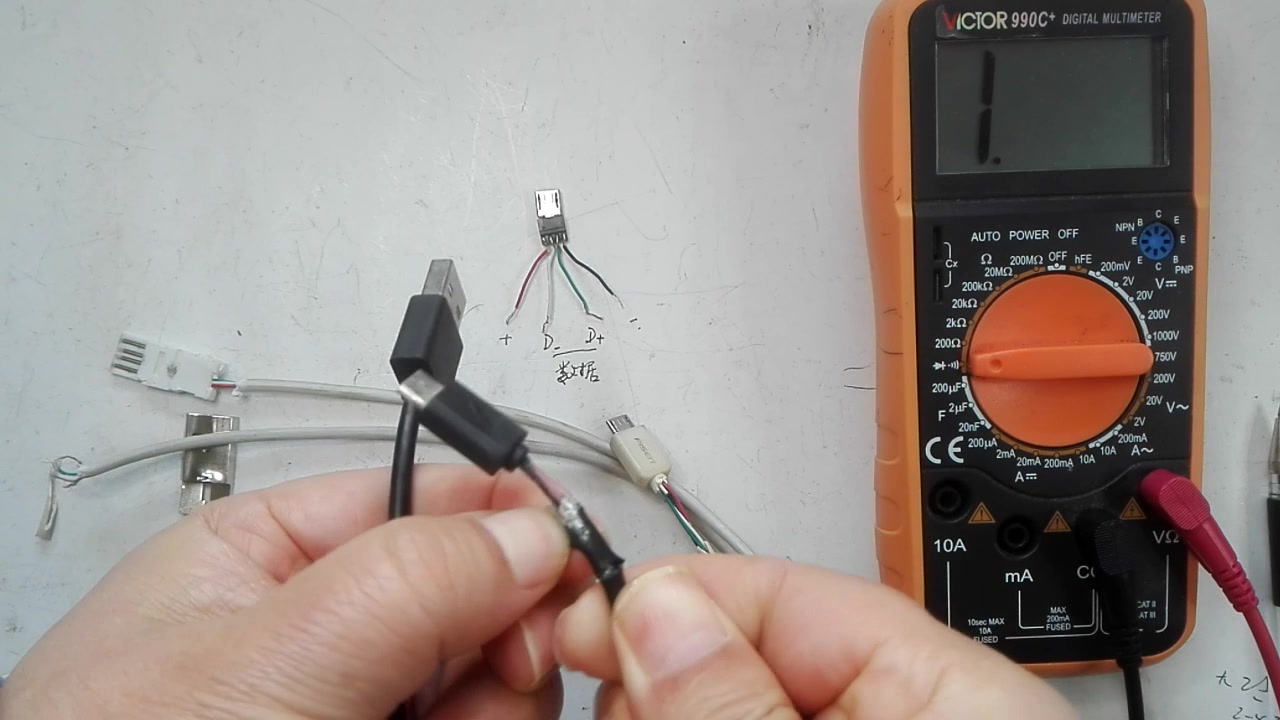 原装手机数据线坏了就扔掉吗?教你花几分钟修一下,比购买的好用