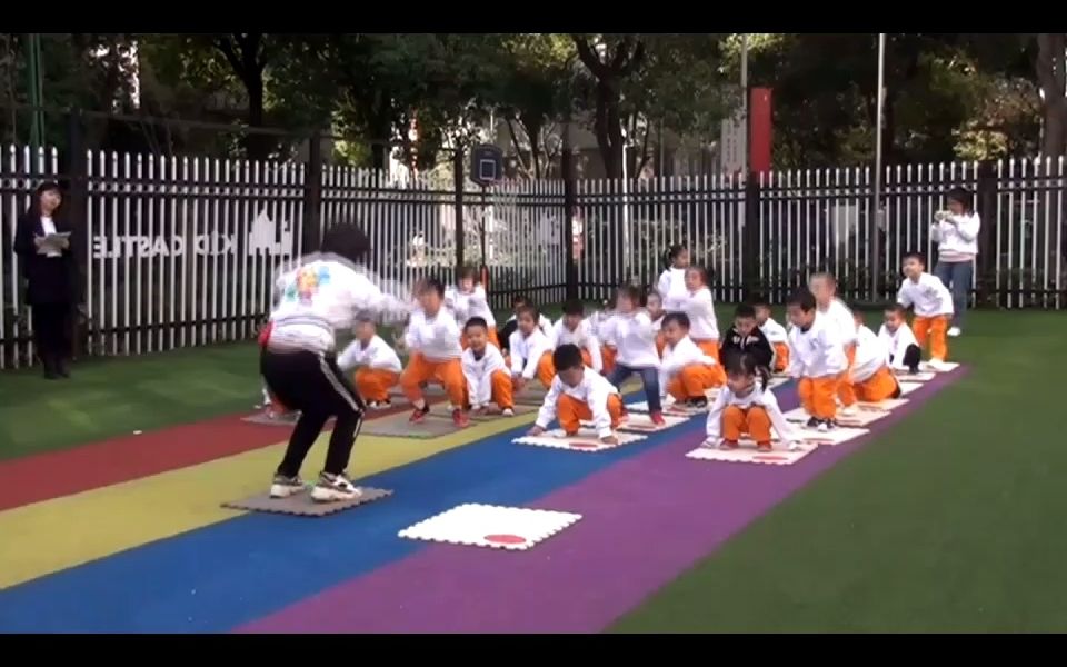 大班体育《快乐的小青蛙》(送配套教案) 幼师幼儿园优质公开课A7