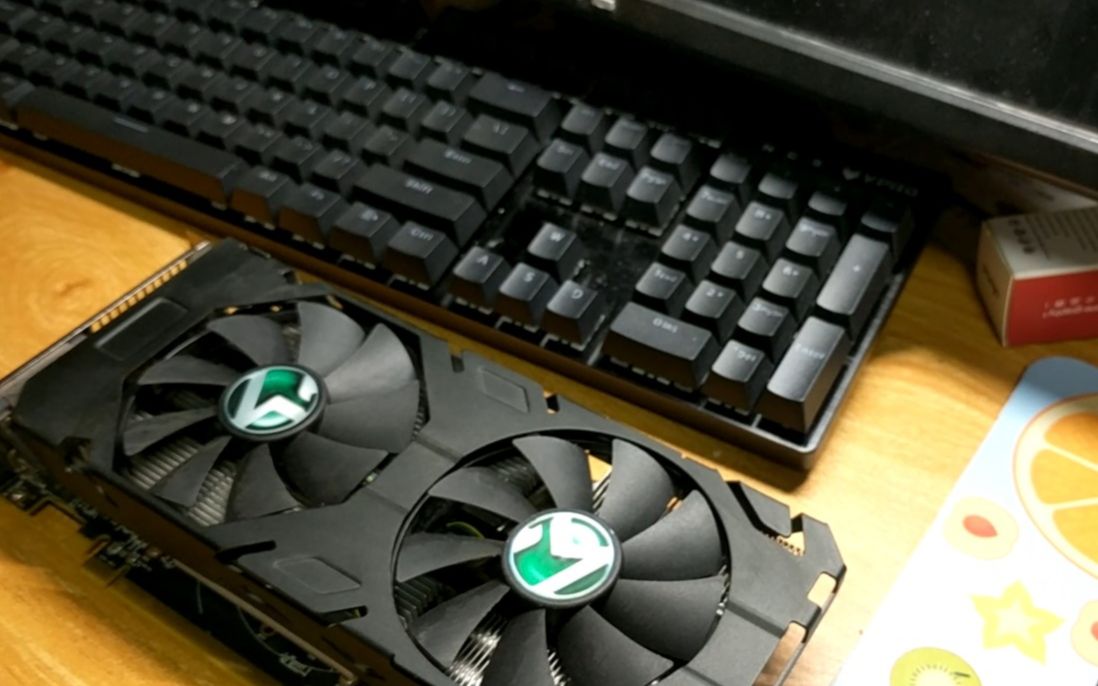 去年最欧的一次——二手RX580开箱测试