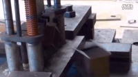 快速切断方管的切管模具视频-哪里可以做冲床冲断管材的模具