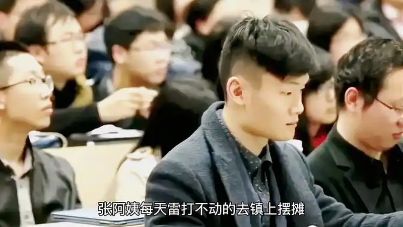 云南大学生放弃外企高管工作,回农村种植咖啡,背后原因令人动容