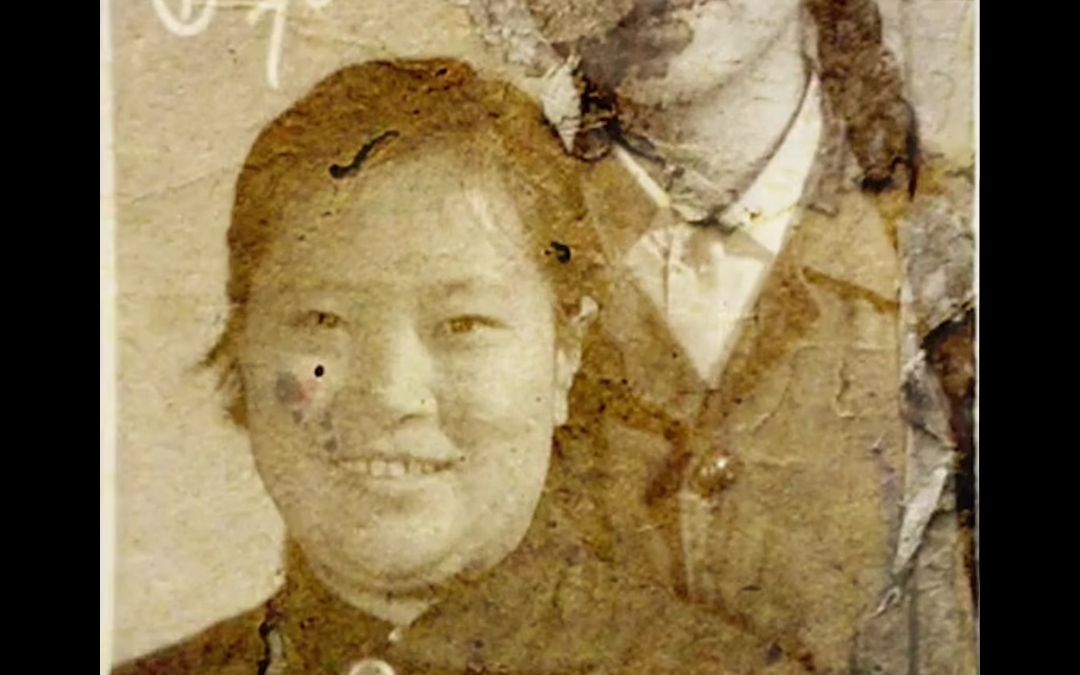 ...破损模糊旧照片翻新还原变清晰 黑白照片彩色处理上色 动态老照片 ...