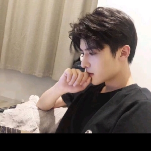 微扬的小酒馆 