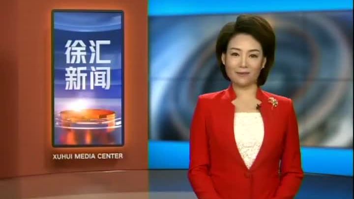 人大代表审议人大常委会工作报告